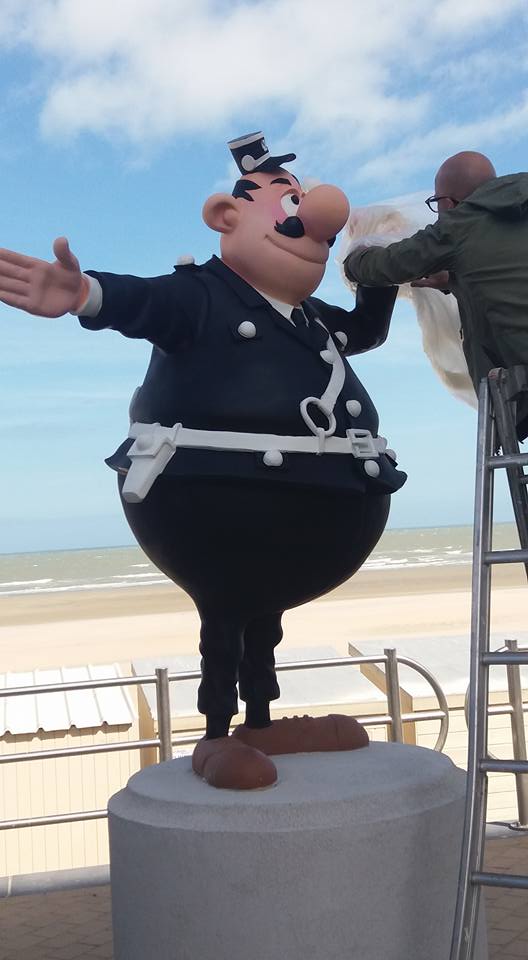 Une nouvelle statue Agent 212 à Middelkerke